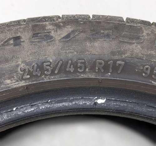 Pirelli Cinturato P7 245/45 R17