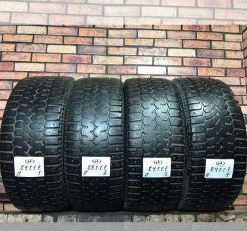 Yokohama Ice Guard Stud IG55 215/60 R16