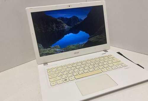 Ноутбук Acer. V3-371-39DL