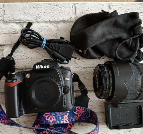 Продам фотоаппарат Nikon D90