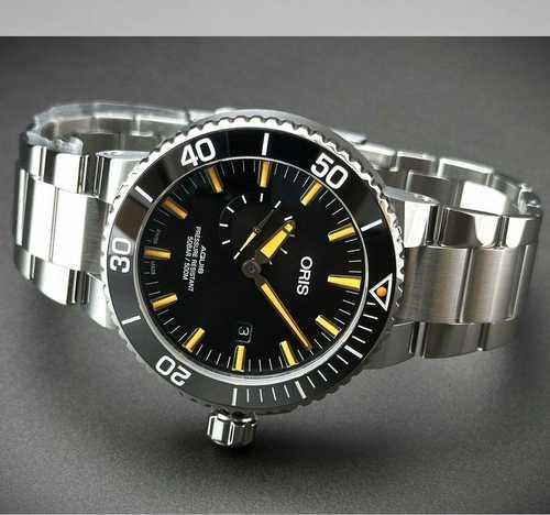 Oris Aquis Small Second оригинал