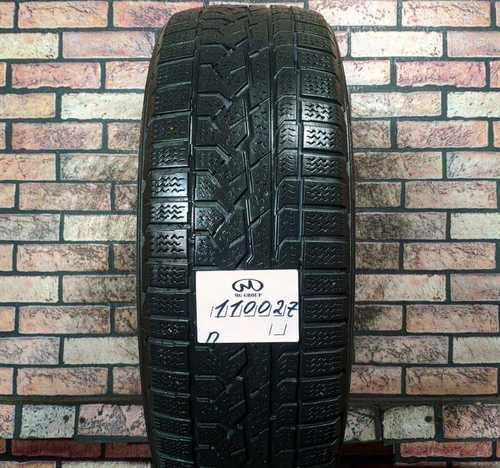 Kumho I'Zen RV Asymmetric 235/65 R17