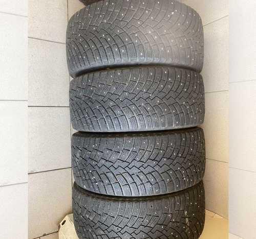 Pirelli Scorpion Ice Zero 2 275/45 R20