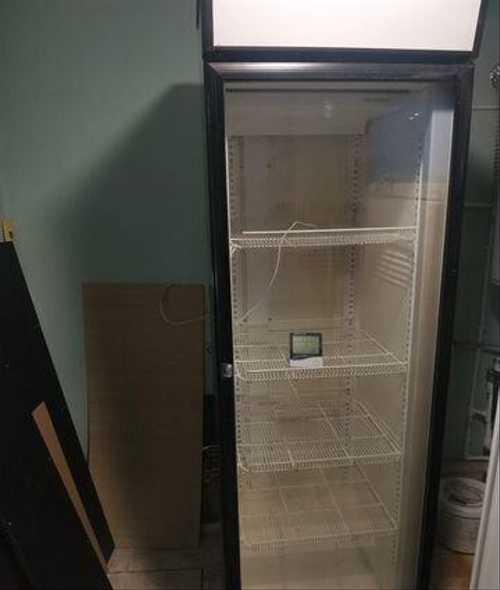 Холодильник плюсовик Helkama со стеклом