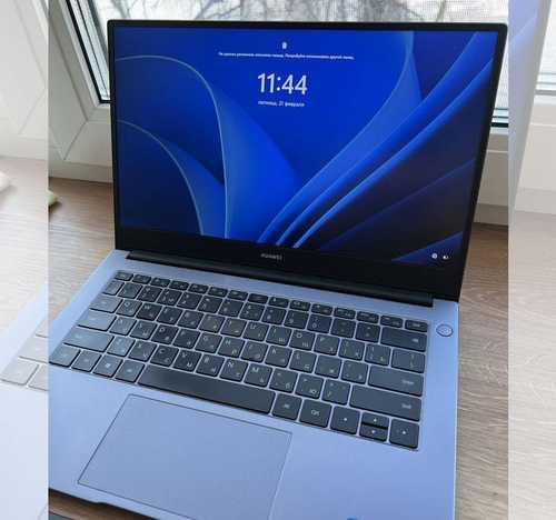 Huawei matebook d14