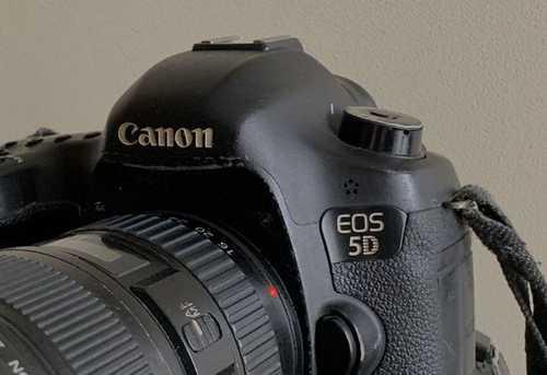 Фотоаппарат Canon EOS 5D Mark III (3) Body