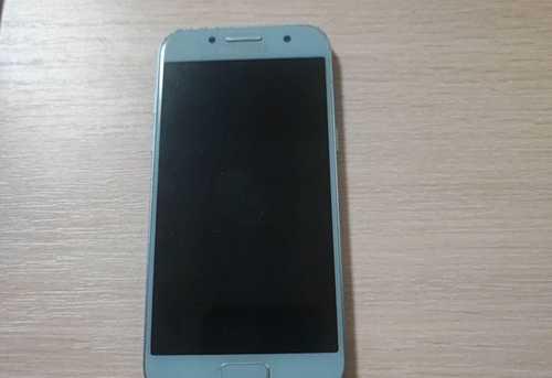 Samsung Galaxy A3 (2017) SM-A320F Single Sim, 2/16 ГБ