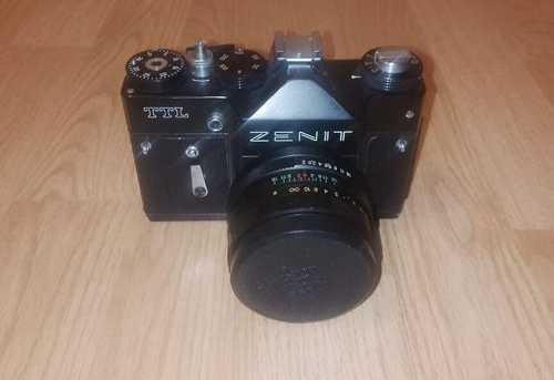 Плёночный фотоаппарат Zenit TTL