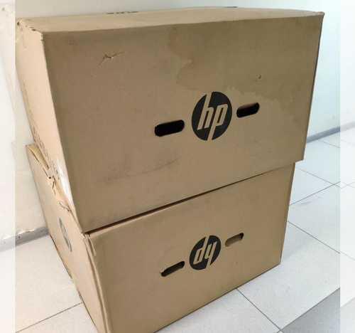 HP LaserJet 1x500-sheet (CE792A) M775