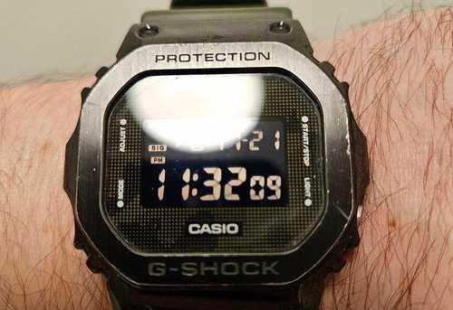 Часы Casio G-Shock GM-5600B-3ER