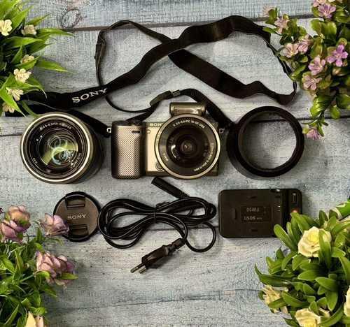 Компактный фотоаппарат Sony Nex 5Т   2 обьектива