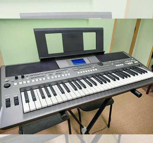 Синтезатор (аранж.станция) Yamaha PSR-S670