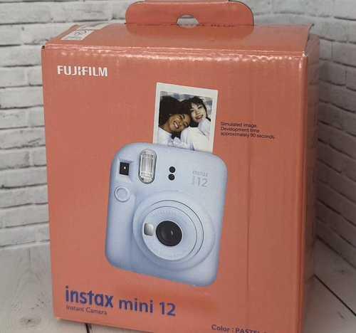 Фотоаппарат instax mini 12 новый