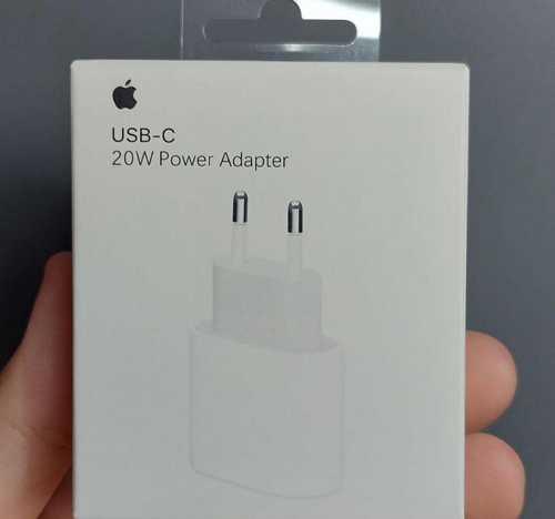 Адаптер/блок питания на 20w с выходом на USB-C