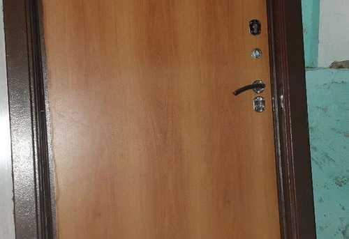 Металлическая дверь бу