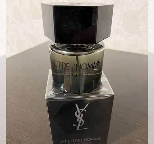 Yves saint laurent La nuit de l homme