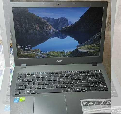 Ноутбук Acer Aspire E5-573N15Q1/8гб