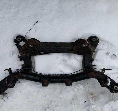 Задний подрамник bmw e90 bmw e92 Бмв е92