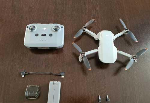 DJI Mini 2 квадрокоптер с камерой 4K