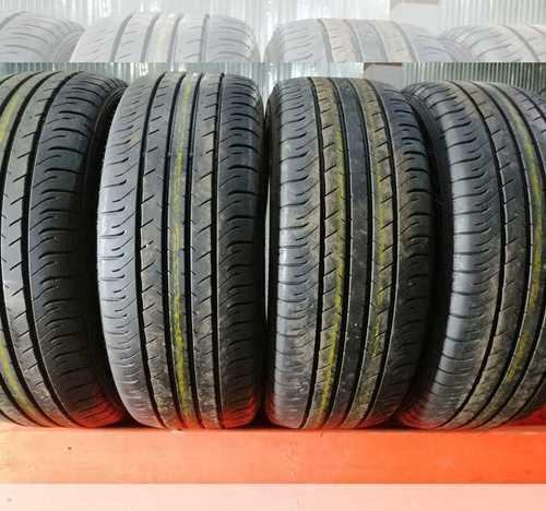 Dunlop SP Sport Maxx 050+ 215/55 R17