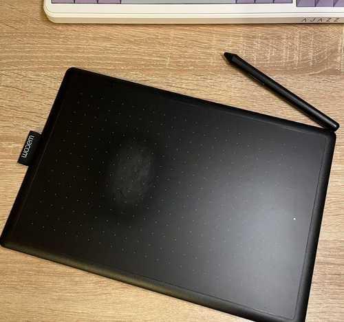 Графический планшет one by wacom ctl 672