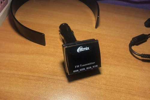 FM модулятор (трансмиттер) Ritmix FMT-A750