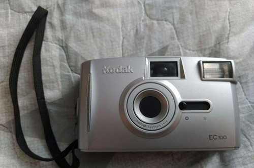 Плёночный фотоаппарат Kodak EC 100