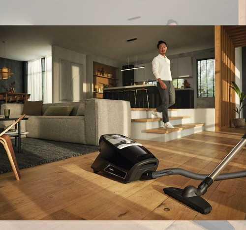 Пылесос Miele Blizzard CX1 Parquet Flex Powerline