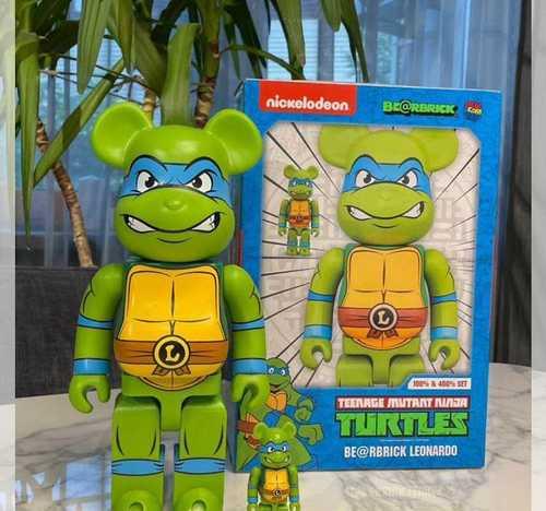 Bearbrick 400/100 "Ninja Turtles", Leonardo