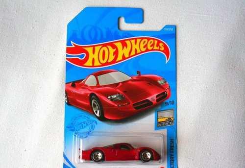 Hot Wheels Nissan R390 GTI (Red)