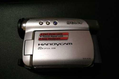 Видеокамера Sony DCR-HC26E