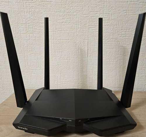 Wifi роутер tenda ac10u