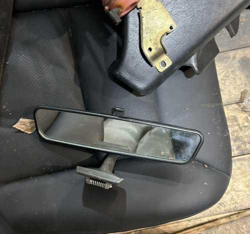 Зеркало заднего вида mercedes w124