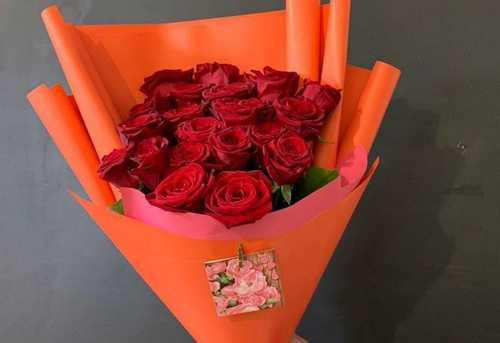 Цветы красные розы 21 шт с доставкой