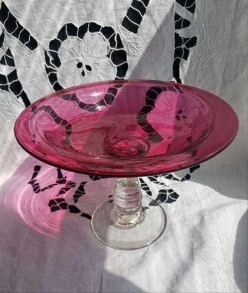 Ваза рубиновое стекло 19 век Мальцов Болотины