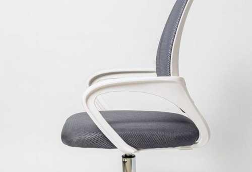 Офисное кресло белый пластик/серый (Арт.7166)