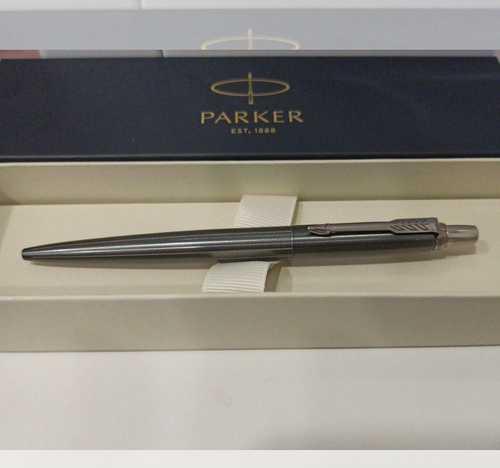 Шариковая ручка Parker Jotter Premium K176