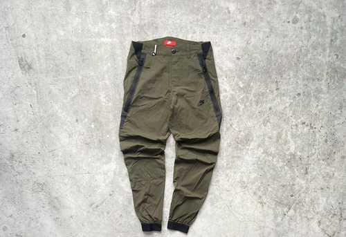 Джогеры nike tech fleece