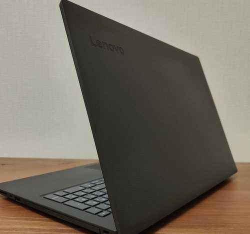 Ноутбук Lenovo V130-15IKBi3/8/128gb