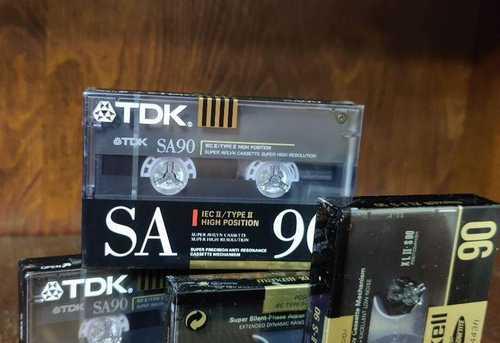 Аудио кассеты TDK и maxell (CrO2)