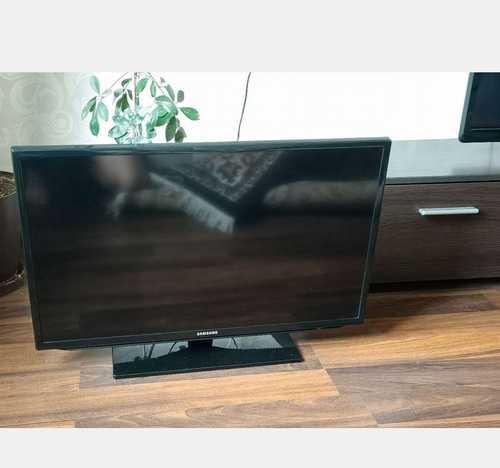 Телевизор SMART tv Samsung 32"