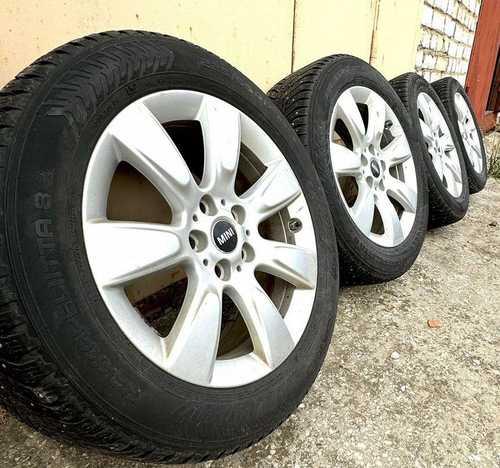 Колеса в сборе Hakkapelitta 8 R17 на дисках Mini