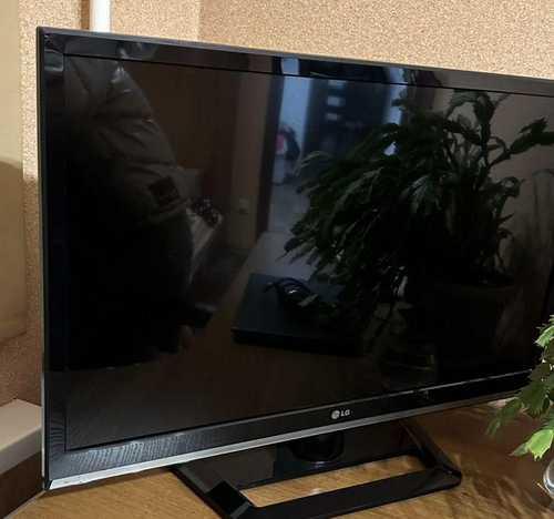 Телевизор lg 32 32560T