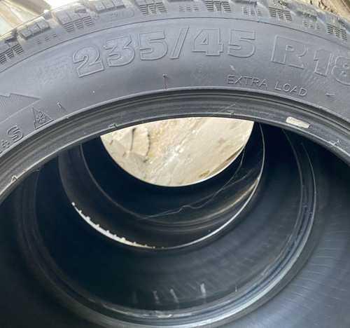 Tigar Winter 235/45 R18