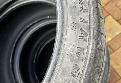 Triangle TH201 Sportex 255/40 R19 98Y