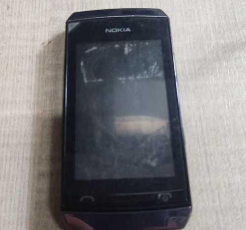 Nokia Asha 305