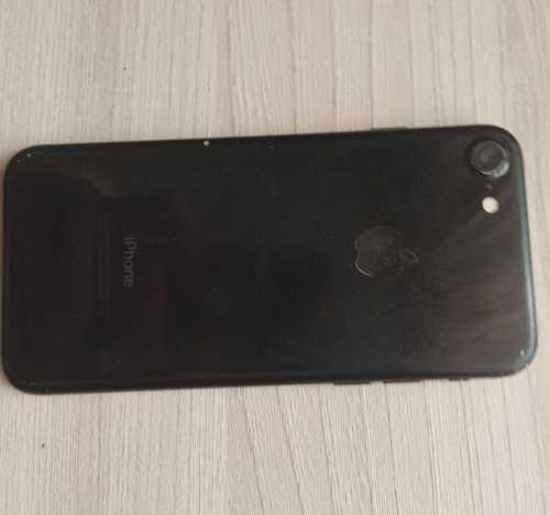 iPhone 7, 32 ГБ