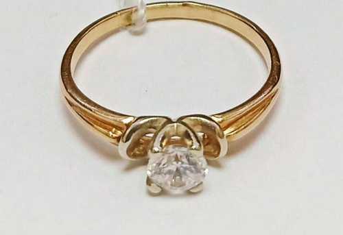 Золотое кольцо с фианитом 585 проба