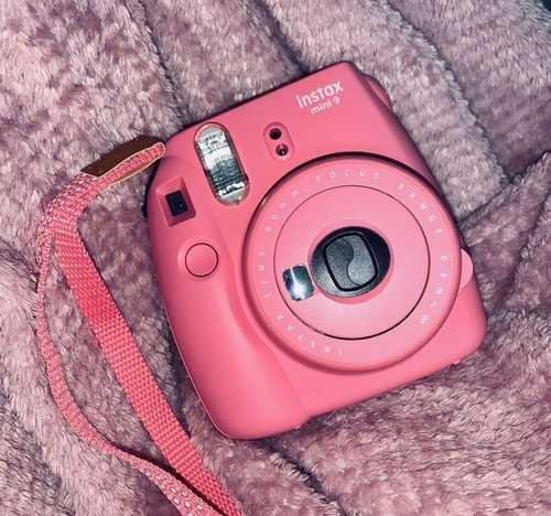 Фотокамера моментальной печати Instax mini 9