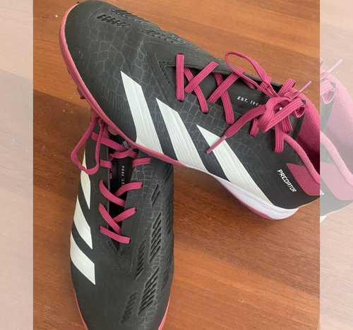 Сороконожки adidas predator